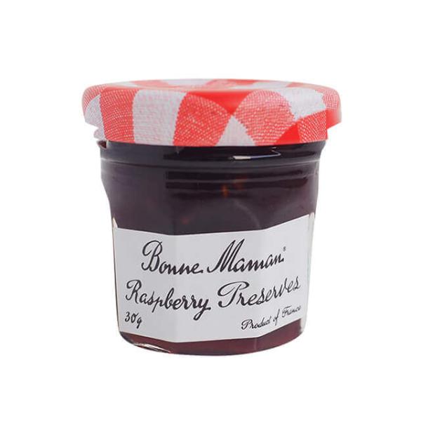 『ボンヌママン』は家庭で受け継がれる「手作りジャム」をコンセプトにした、美食の国フランスで最も愛されるブランドです。ラズベリーのすっきりとした酸味と風味が特徴です。ラズベリーの種のつぶつぶとした食感が楽しめます。チーズや生ハム等にもよく合います。