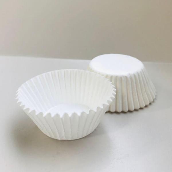 マフィンカップとしてブリキなどのマフィン型に入れてご利用ください。