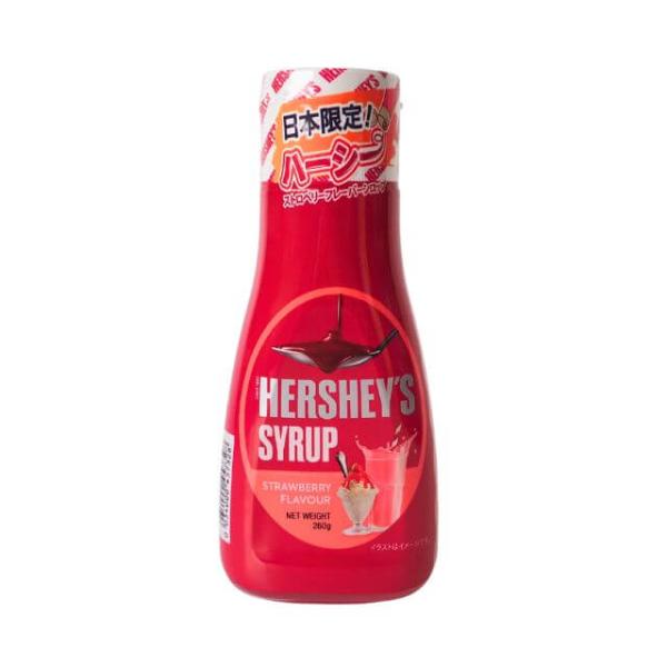 アメリカNo.1チョコレートブランド、ハーシー社のストロベリーフレーバーシロップ。色鮮やかで爽やかなストロベリーフレーバーなので、ドリンクやデザートなど幅広くお楽しみいただけます。国産。【牛乳と混ぜて簡単ストロベリーミルク！】おすすめ比率は...