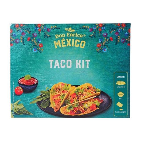 とお家で簡単にタコスが作れるキットです。とうもろこしで作られたハードタイプのタコシェル(12枚)、マイルドなサルサソース(1袋)、ひき肉に合わせるタコシーズニングミックス(1袋)が入っています。