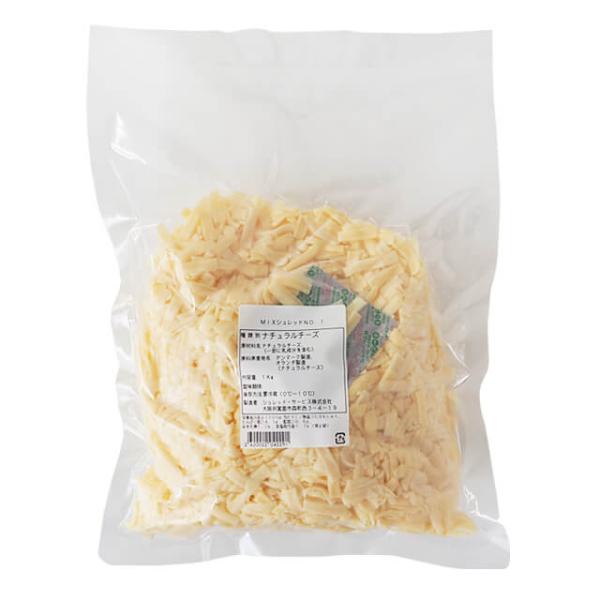 とても伸びの良いピザチーズです。ピザやグラタンなど様々な料理にお使いいただけます。※チーズ同士のくっつきを防ぐ添加物（セルロース）を使用しておりません。