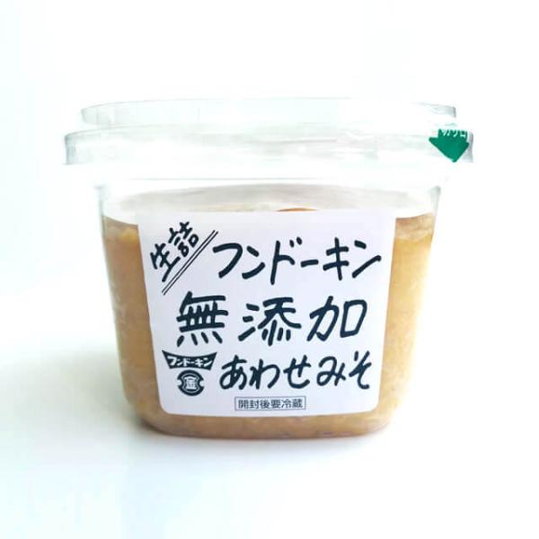 こうじをたっぷり使用した生詰めの無添加合わせ味噌です。保存料、添加物を使用していません。