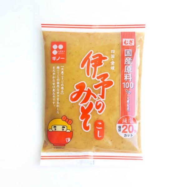 四国・愛媛の農家伝来素朴な味の減塩・甘口の麦みそです。麦こうじの割合を多くすることで（こうじ歩合200割）塩分を抑えました。こうじ本来の甘味と旨味を生かしたまろやかな減塩・甘口の麦みそです。塩分20％カット。