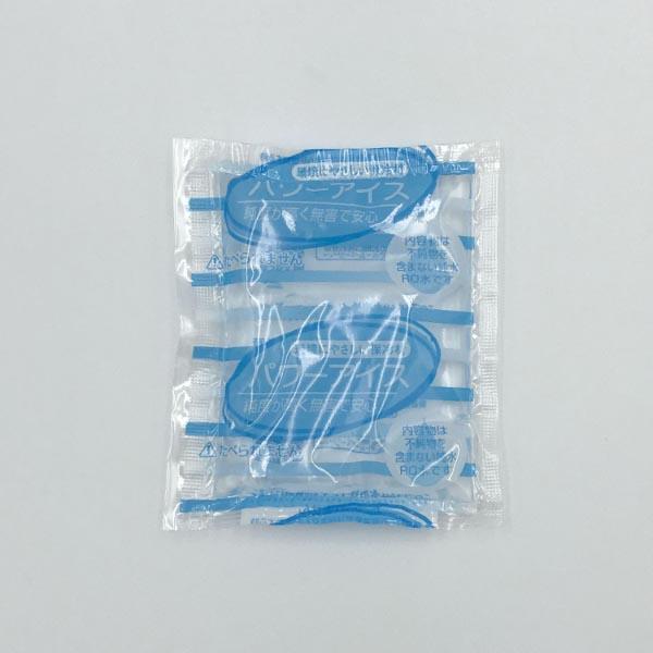 お惣菜や生鮮食品のお持ち帰り時の温度管理に最適な氷嚢です。レジやサービスカウンターで使用されています。RO水を使用し、強度に優れたナイロンで包装されているため水漏れに強いです。印刷には環境に優しい水性インキを使用しております。