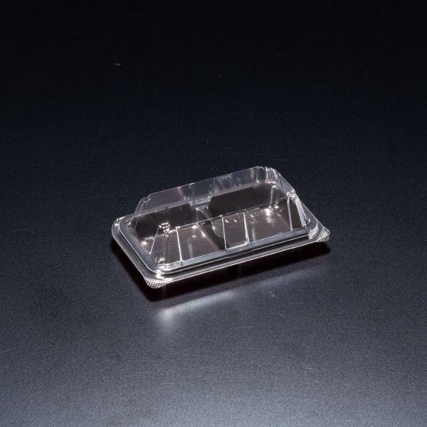 寸法：135×83mm／本体深さ17mm／蓋高さ22mm。カチッとはまる嵌合(かんごう)タイプ。