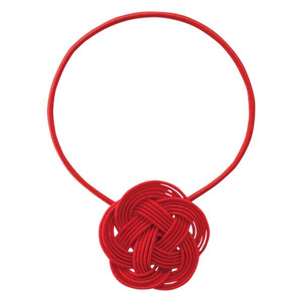 梅結びの水引がついたゴムタッグです。掛け紙と合わせて箱につけたり、袋の口を留めたり、簡単にかわいいラッピングができます。ラッピングのワンポイントとしても、ご贈答用ギフトとしても活躍する便利なアイテムです。 。[モチーフ]W30×H30mm、...