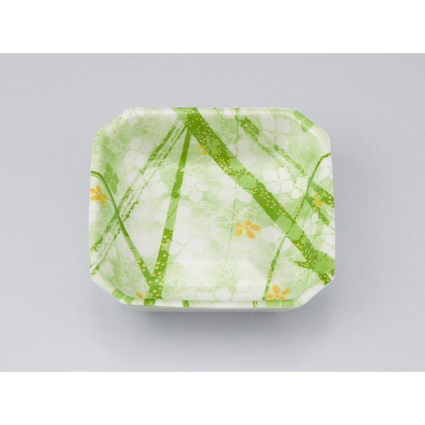 惣菜を入れている人が多いです！