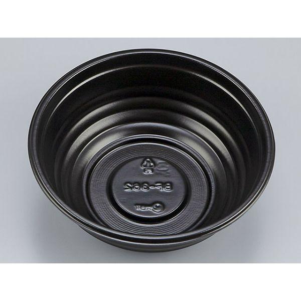 電子レンジで温め可能などんぶり容器です。耐熱性・断熱性・保温性・耐油性に優れています。黒柄は料理の盛り付け時や、デリバリー配送・テイクアウトの際のタレの飛び散りなどを目立ちにくく、美しい見た目を保ちます。内容量：600g。蓋は別売り。