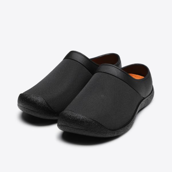 丸洗い可能な低コスト多機能防水サボシューズ。広い履き口と丸みのあるゆったりしたつま先を採用。かかとが低いのでサッと簡単に脱ぎ履きが可能。 。27.0cm(310×180×120mm)