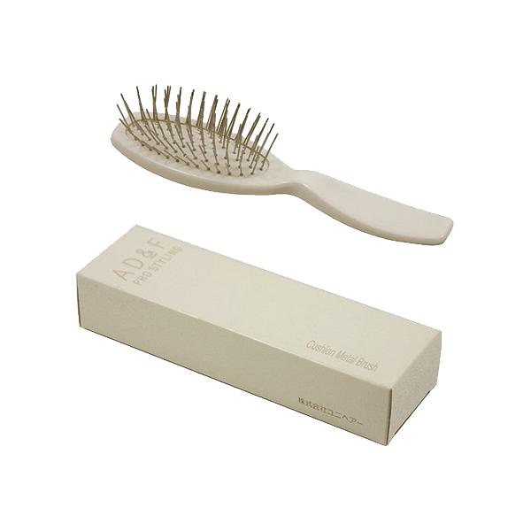 ウィッグのお手入れやスタイリングに最適なクッションカネブラシです。