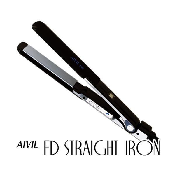 上下フローティングパネルを採用したプロ仕様のストレートアイロンです。 温度設定は60〜190℃の間で5℃刻みで設定ができます。液晶パネルでデジタル表示されるので温度がひと目で分かります。セラミックコーティングを施したプレートはすべるようにな...