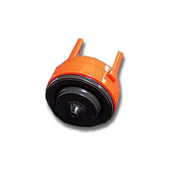 TOTO製ロータンク式大便器で、タンク内オーバーフローから水が溢れて水が止まらなかったり異音がする場合の修理パーツです。このダイヤフラム弁だけの交換で修理できる場合があります。交換で漏水等が治らない場合やホースに異常がある際には、ボールタッ...