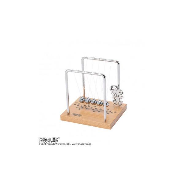 【送料無料】洗練したお洒落なムードを演出する物理系インテリアシルバーメタリックとナチュラルウッドの異素材の組合せが、洗練したお洒落なムードを演出する物理系インテリア。同じ重さの複数の金属の玉を吊るし、片端の玉をぶつけると逆側の玉のみ揺れる…...