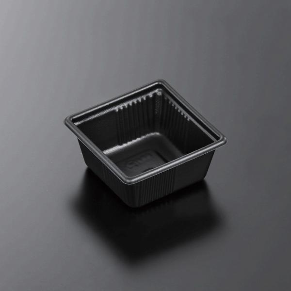 ●メーカー名：中央化学株式会社●JANコード：4945965935492●備考：サイズ:外寸:87×87×40mm 材質:SD(スマートダッシュ) 入数:50枚◯シモジマコード:004463907◯惣菜を盛り付けできる容器です。◯蓋は別売で...