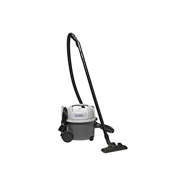 ●サイズ:L39.5cm×W34cm×H39cm●重量:5.3kg●集塵容量:8L●消費電力:1200W●騒音値:50db●コード長さ:15m●付属品:ホースコンプリート、エクステンションチューブクレビスノズル(ブラック)、ブラシノズル(3...