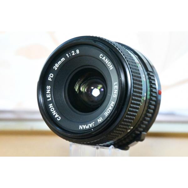 ■セット内容レンズ本体 ・リヤキャップ■コンディション通常使用に出来るキズ、すれがございますが、全体的にキレイです。マウントは良好です。レンズ表面にキズはありません。カビ、クモリ等は御座いますが撮影に影響するような状態は実写撮影から見受けら...