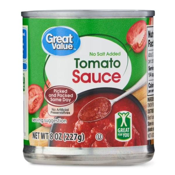食塩無添加 トマトソース 227g（8オンス）缶。栄養豊富なトマトのうま味が凝縮されており、さまざまなレシピに加えるだけでコク深いトマト風味をプラスできます。