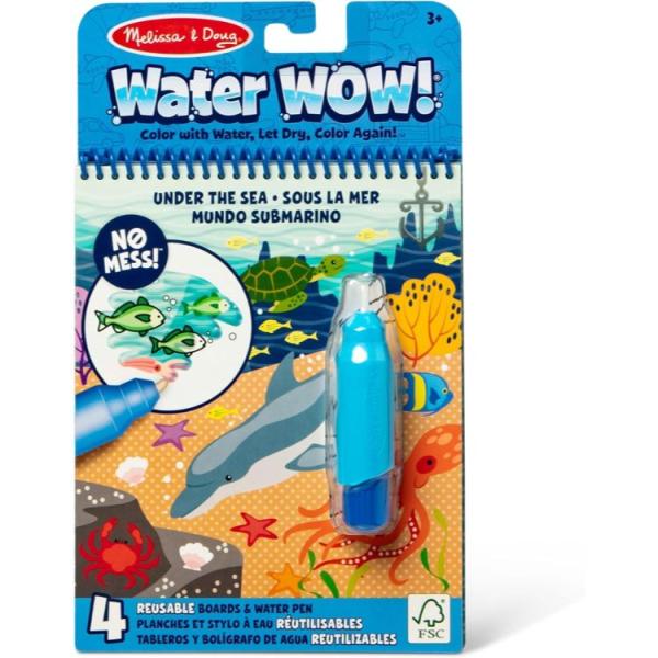 水を入れて使う太めの専用ペンで、海の世界をテーマにした4ページのイラストを楽しめる水ぬりえアクティビティブックです。インクや絵の具を使わず、水だけでカラフルな絵柄が現れるため、手や周りを汚しにくく、小さなお子さまでも気軽に遊べます。リング製...