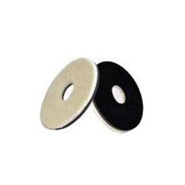 ギアアクション・ダブルアクションポリッシャーで仕様するために作られた130φの高密度ウールバフはバフ目が入りにくく研磨作業に適しています。毛足の長さを7mmにした高密度ウールバフです。1枚入