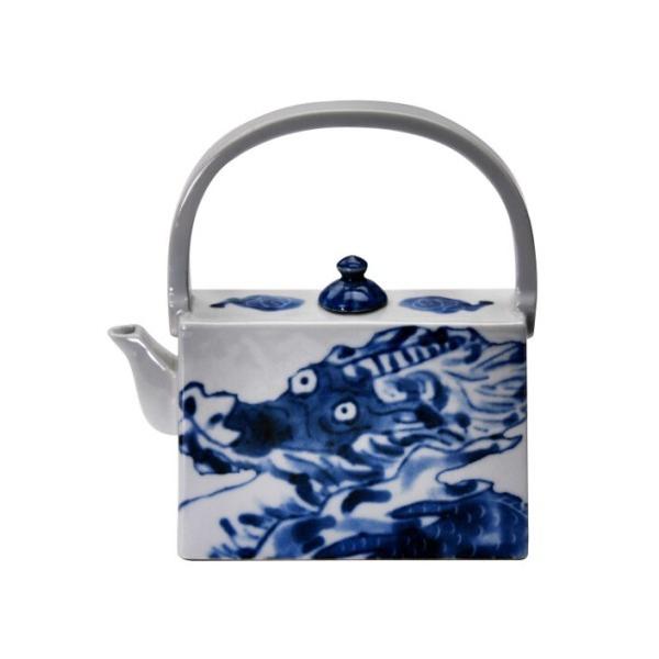 ■サイズ：酒瓶（幅18x高18cm/400ml）■生産地：日本■素材・成分：磁器(美濃焼/JAPAN-MINOYAKI)■電子レンジ可能/MICROWAVABLE■食洗器可能/DISHWASHERSAFE■日本製■藍の麒麟が迫力でしぶかっこ...