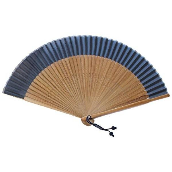■扇　骨／竹■扇　面／絹■サイズ：約22cm■生産国：中国　Made in chaina■房はアソートとなり画像と異なる場合が御座います。■通常ポストインにてお届け致しますので日時指定はできません。また、扇子以外の商品と同梱不可となります。...