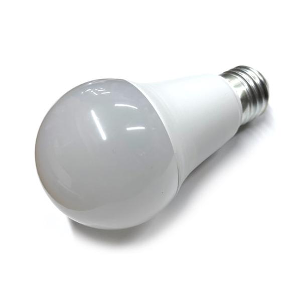 貴方の大事なものを隠す・保管する、電球型スタッシュ／シークレット ケースです。こちらは口金直径26mmで、実際のライトに装着可能。電球部分はプラスチック製なので割れる心配はありません。収納部の電球部分はスレッド式ではなく、はめ込み式です。