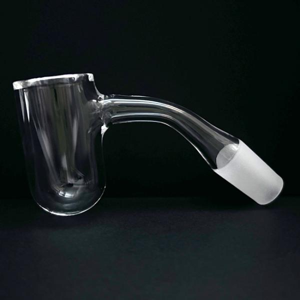 ワックス、ダブリグ用のバンガー（火皿パーツ）です。このバンガーは底が深く丸いため、タープボール（ダブパール）が回りやすく均一に加熱できます。素材は丈夫な耐熱クォーツガラスを使用。接続は14mm、オス型。火皿だけ取れるタイプのガラスボングに挿...