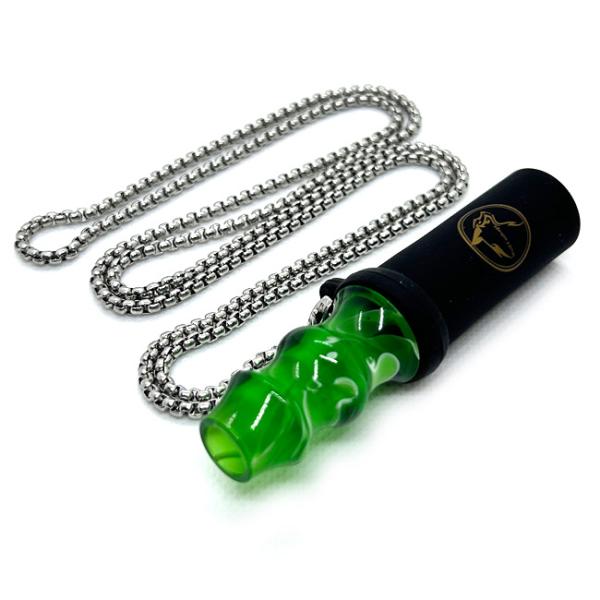 Wolf Coolvape製 シーシャ、フーカーを使う時のパーソナル・マウスピースです。ストラップ付きで、自分専用として使うことができます。チェーンストラップは簡単に着脱可能。ホースに装着する部分は伸縮する耐熱シリコン製なので、先端に被せた...