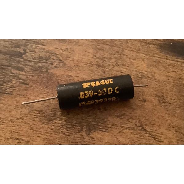 プラスチックタイプ人気No.2！！！エッジの効いた絶品クリーン、強力なバイト感！Sprague Black Beauty素直で癖がなく、クリーンが美しい。オールドGibson純正コンデンサ。当時のギブソンが使用していた160pが人気ですが、...