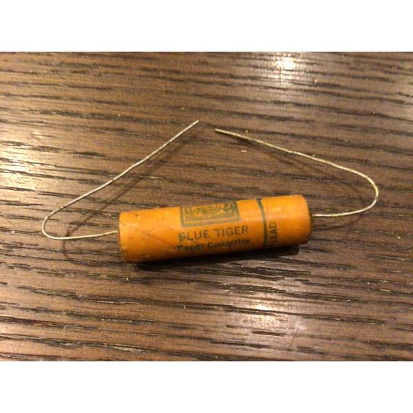 コンデンサ史上最高峰音質のTigerシリーズ！ 枯れた最高峰のバイト感とうねり。Cornell Tiger Wax シリーズTiger、Grey Tiger、Royal Tigerともに、Bumble Bee、Aerovoxと並ぶ最強のバイ...