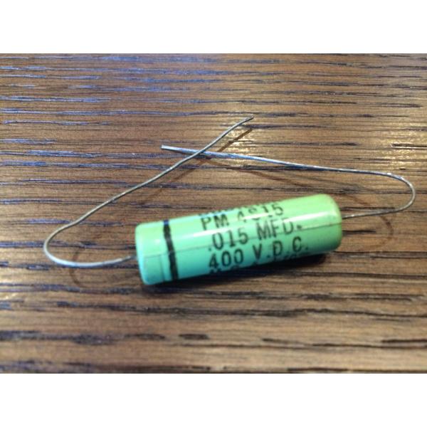 Spragueよりもカラッと明るいハイクオリティコンデンサ。Cornell シリーズ※Black Cat : スタンダードなバイト感、レンジが低音まで広く、枯れた感じが強い。※Greenie : Black Catと似ているが、若干バイト感...