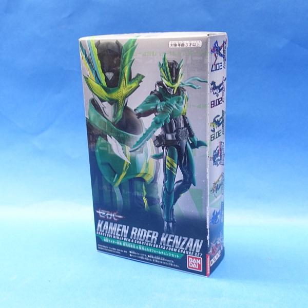 対象年齢：3歳以上新品ですが、店頭併売のため、箱にキズ等ある場合もございますのでご了承ください。