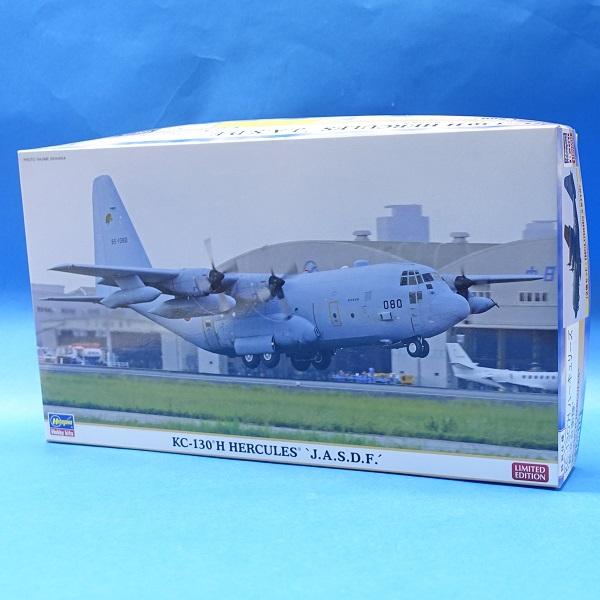 プラスティック組み立てキットです。組立には、別売りの工具・接着材・塗料等が必要です。MADE IN JAPAN新品ですが箱にキズややつれ等ございます。店頭併売品です、最後のお一つになりますため売り切れ際はご容赦ください。通常と送料が異なりま...