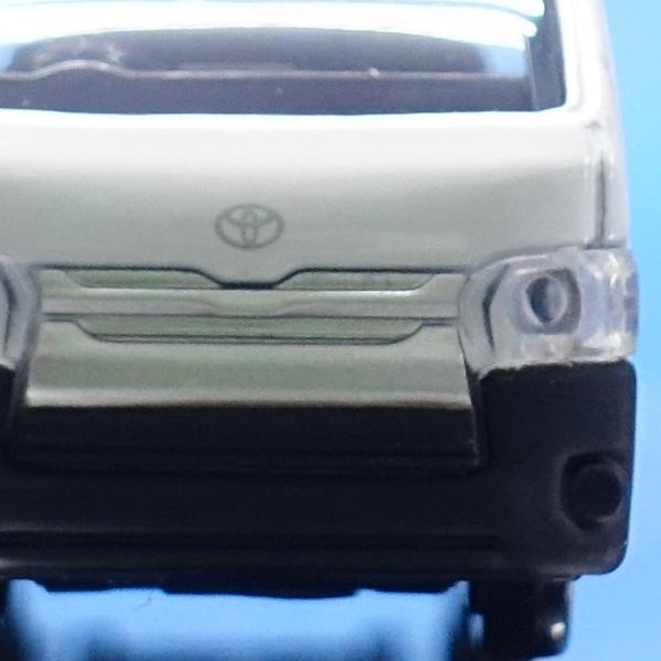 【発売日：2020年05月16日】1/64 サスペンション / アンテナ可動MADE IN VIETNAM対象年齢：3才以上塗装や外見には、塗装の色やむらおよび製造工程上のキズ等の個体差がございますのでご了承ください。