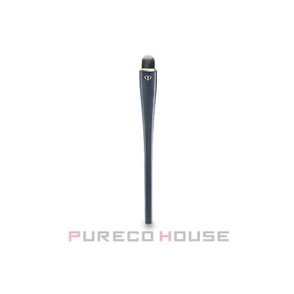 シルクのようになめらかな肌あたりで、繊細な目まわりとあらゆる色ムラにしっかりフィットし、プロのように美しく肌悩みをカバーする高機能コンシーラーブラシです。コンシーラーを、薄く均一に肌に密着させ、ムラなく肌悩みがカバーされた美しい仕上がりが1...