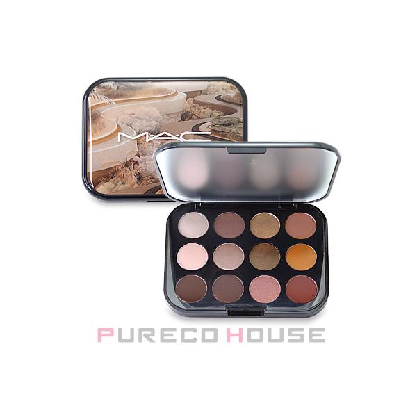 ひと塗りで鮮やかな発色が8時間続く、なのに心地よい付け心地の12色アイシャドウパレットです。ヌードトーンの組み合わせで毎日使えるミニマルなルックからスペシャルなルックまで演出。まぶたの上で溶けるようになじみのいいフォーミュラでマット、シマー...