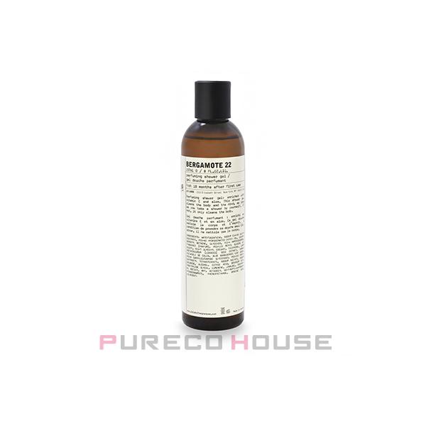 まばゆい輝きを感じさせるベルガモットは、フレッシュで甘く、官能的でありながら、アクロバティックさも兼ね備えています。プチグレインの繊細でフローラルな特性、グレープフルーツの苦み、そしてアンバーとムスクの華やかな甘さにベチバーの雄健さを少々。...