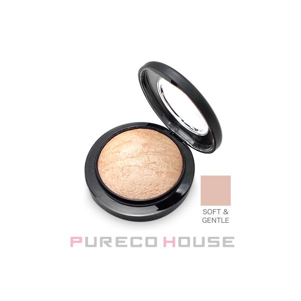 水のような輝きを纏う、滑らかな付け心地。ホホバオイルやミネラルを豊富に含んだ酵母エキスが肌を保湿し、粉っぽさを感じさせない、まるでお肌を磨き上げたような潤いのある仕上がりへ。【使用方法】ブラシでお好みに合わせて顔に塗布します。●色番：#SO...