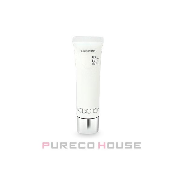 みずみずしい感触で薄く均一にのび広がってべたつきがなく、さわやかで肌に負担を感じさせることがありません！しかも紛体を使わずにオイルベースを使っているため、重ねて塗っても自然な仕上がりです。ファンデーションのプライマーだけでなく、耳の後ろ、首...