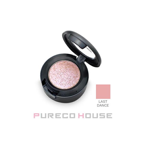 豊富なカラーバリエーションのきらめくアイシャドウ！リッチなピグメントがまぶたに密着し、目が眩しくなるほど明るくそして輝く目元を演出☆クリームとパウダーが一体化したようなしっとりとしたテクスチャー。■製品の特徴・特性・立体感のある目元を演出。...