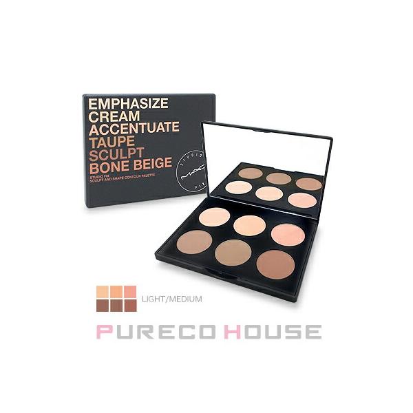 コントアーパウダーとハイライトパウダーが3色づつ入ったパレット。スカルプティング、シェイピング効果をもたらし、立体感のある仕上がりへ。シアーカバレッジで、ナチュラルな立体感を作り出します。スムーズなテクスチャーで、肌のコンディションを整えま...