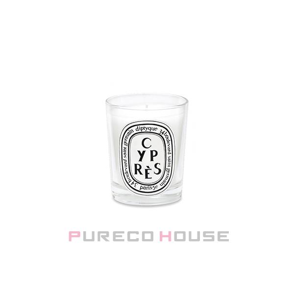 夏の夕方の糸杉（cypres）の大きな並木道。背の高い細長い緑の木々の周りはいっそう新鮮な空気に囲まれ、樹脂のような甘いアクセントや、針葉の殆ど蜜のようなアクセントが立ち込めています。燃焼時間：60時間【使用方法】フレグランスキャンドルを初...