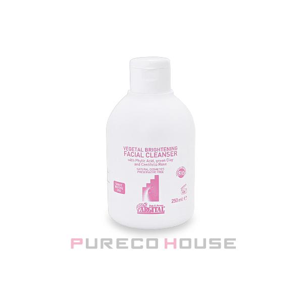 吸着力に優れたグリーンクレイの泡で古い角質を取り除く洗顔料☆また、米ぬかなどに多く含まれるフィチン酸と乳酸を含み、肌のターンオーバーの整え、内側から輝くような肌へ導きます。保湿力の高いやさしい泡が乾燥トラブルを防いで、シルクのような洗いあが...