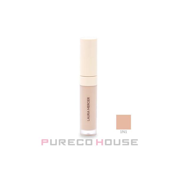 肌をケアしながら、まるで美しい素肌に着替えたかのようにナチュラルなのに悩みの見えない肌を生み出すスキンケアコンシーラーです。肌表面の微細な凹凸をフラットに整えてシームレスな仕上がりを可能に。ピンク〜ピーチトーンのピグメントを配合し、くすみを...