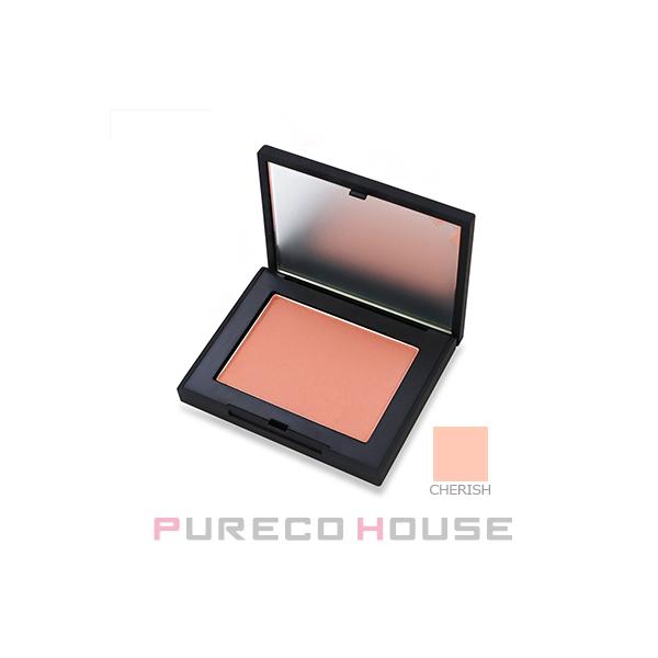 肌本来の美しさを引き立てるブラッシュです。軽やかな使用感が肌に心地よく、仕上がりが長時間持続。4種のピグメントを革新的なブレンドで組み合わせたピュア・ピグメント・ブレンドにより、インパクトのある見たままの発色を実現。肌に溶け込むようになじむ...