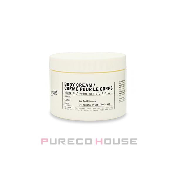 バターのように濃厚な感触のボディクリーム。乾燥しがちな肌にもしっとりみずみずしい潤いをもたらします。香りはさわやかなバジル。シトラスとグリーンなアロマが引き立つバーベナを組み合わせることで、バジルの多面的な魅力が引き出されています。●内容量...