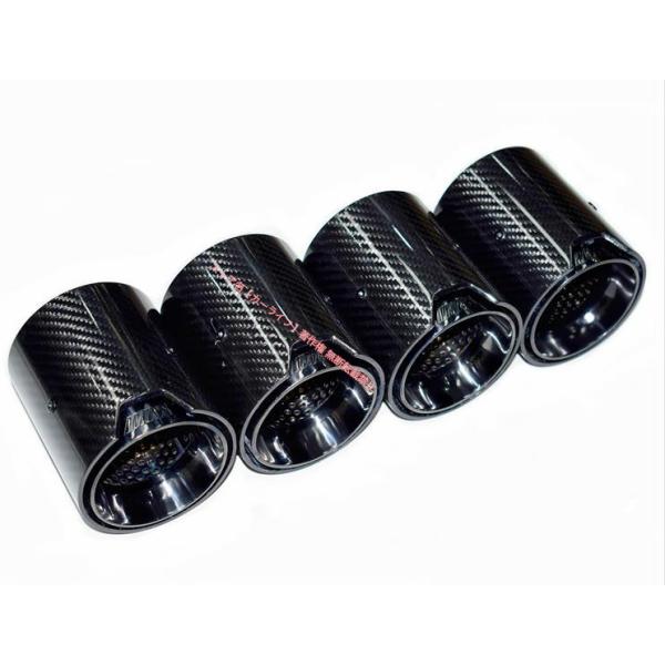 商品名：マフラーカッター テールパイプ デュアル出し ステンレス製商品状態：新品未使用材質：ステンレス×カーボン適合年式：2000-2018 適合車種：BMW M2 M3 M4 F87 F80 F82 F83 2000-2018数量：4Pサ...