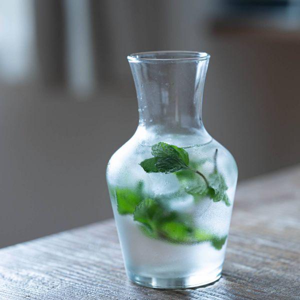 お水からワインまでシンプルでマルチに使えるデカンタピッチャー。扱いやすいベーシックな形状です。■商品名　ヴァンカラフェ 500ml デカンタ ピッチャー 水差し■おすすめ用途　デカンタ、ピッチャー■JANコード　4580268706464■...