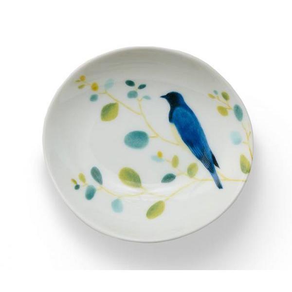 水彩色鉛筆をつかって動植物を描くイラストレーターの[小池葉月]さんと新たな表情を生み出すために取り組んだテーブルウェアシリーズ『morn for cuculi(モーン)』。&amp;quot;morn&amp;quot;は午前中の新鮮な光や...