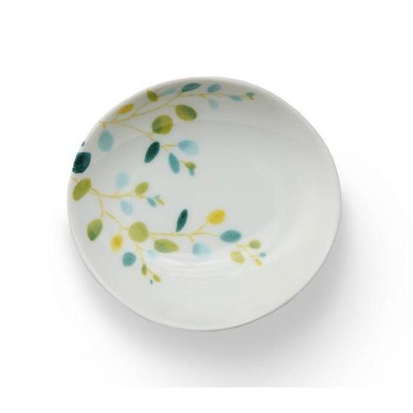 水彩色鉛筆をつかって動植物を描くイラストレーターの[小池葉月]さんと新たな表情を生み出すために取り組んだテーブルウェアシリーズ『morn for cuculi(モーン)』。&amp;quot;morn&amp;quot;は午前中の新鮮な光や...